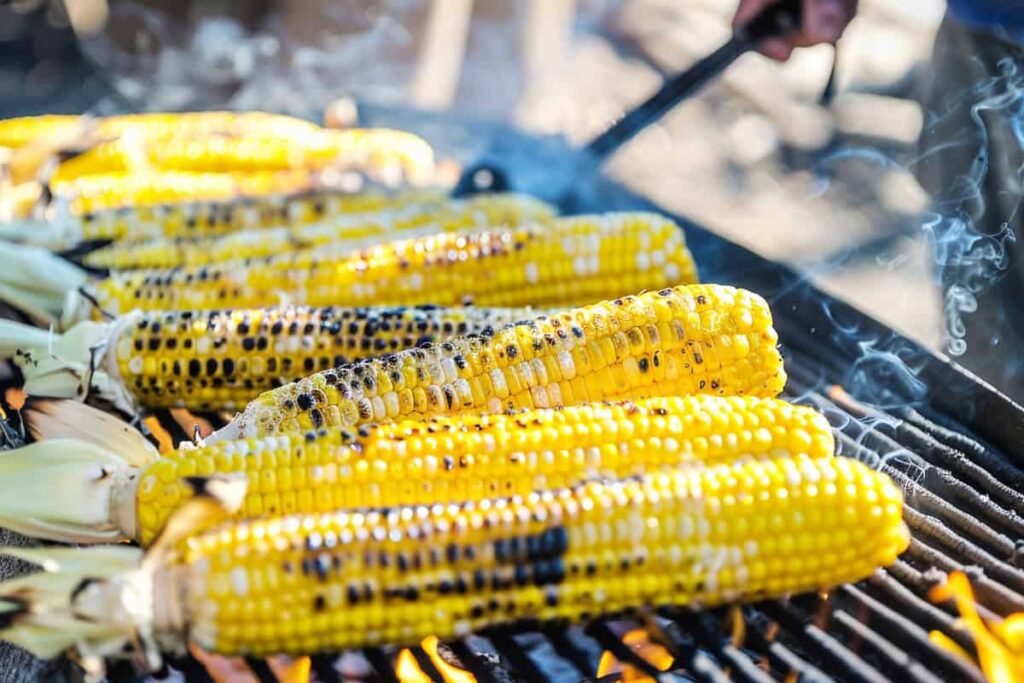 How to Grill Corn on the Cob (20+ Easy Ways)