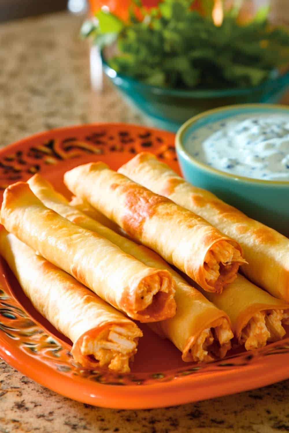 20 Tasty Buffalo Chicken Appetizers for a Party