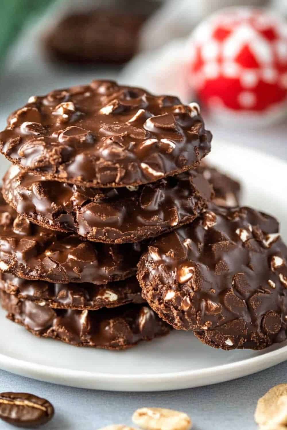 20 Festive No Bake Christmas Cookies