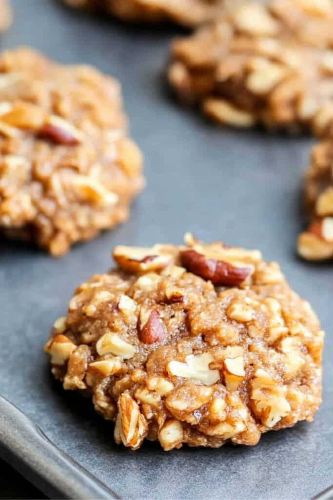 20 Festive No Bake Christmas Cookies