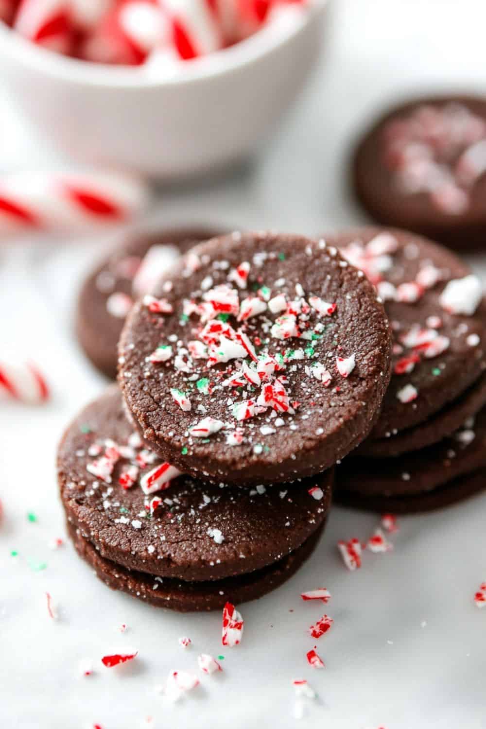 20 Festive No Bake Christmas Cookies