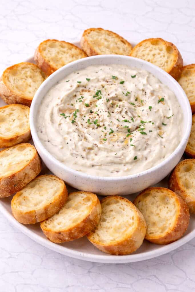 32 Easy Dips to Make for a Party